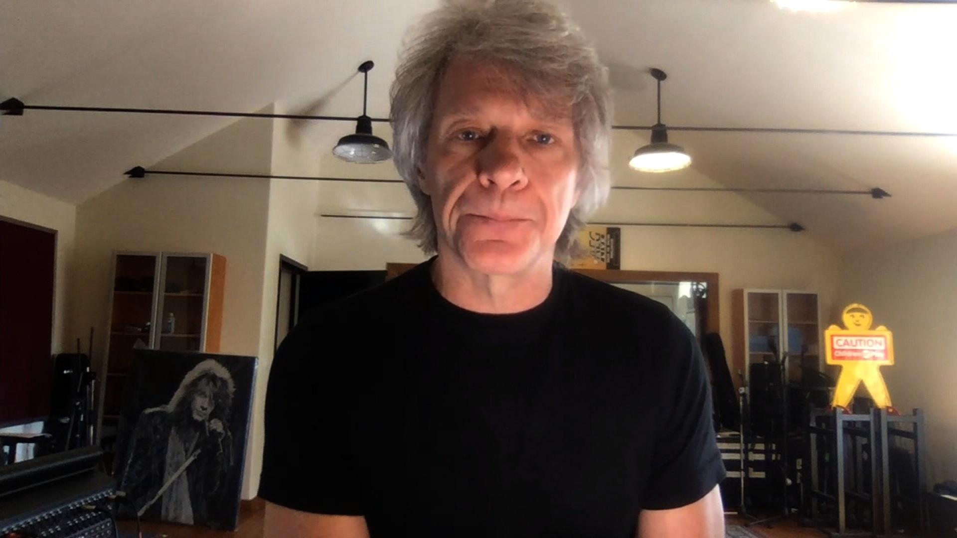 Fans Help Jon Bon Jovi Write New Song "Do What You Can" | Video ...